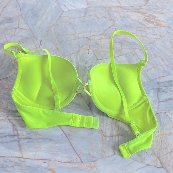 Victoria's Secret | Intimates & Sleepwear | 32b Victorias Secret ...